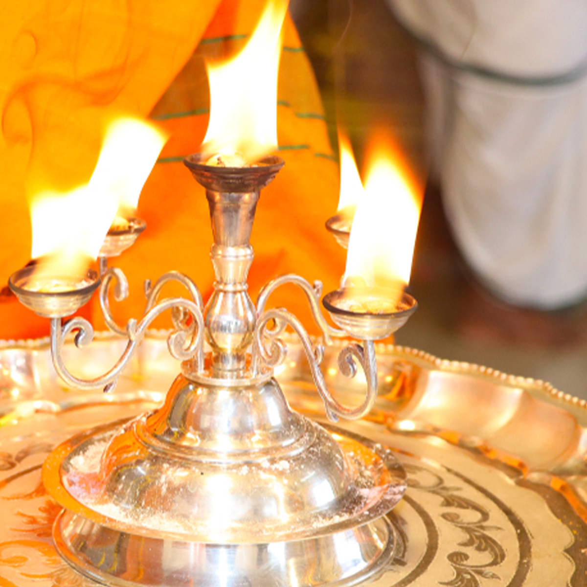 5 Daily Pooja Rituals to Balance Energy and Reduce Stress – The Pooja House